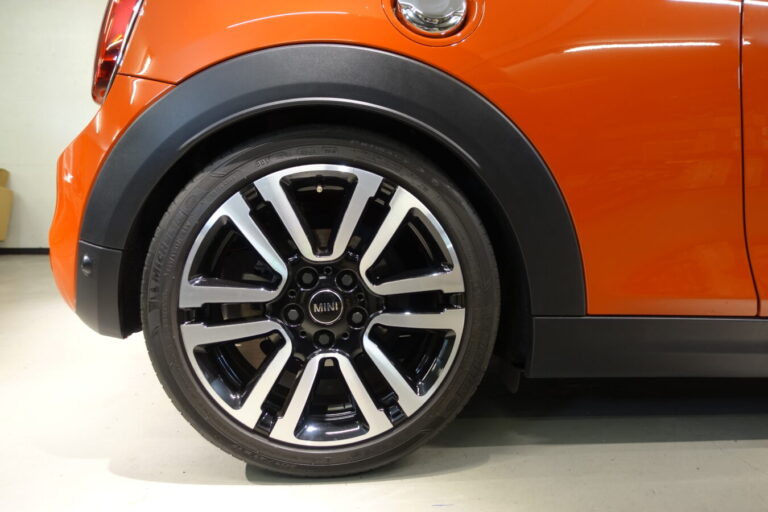 【MINI COOPER S】F56 ソラリスオレンジ | MINI GARAGE PARADOX
