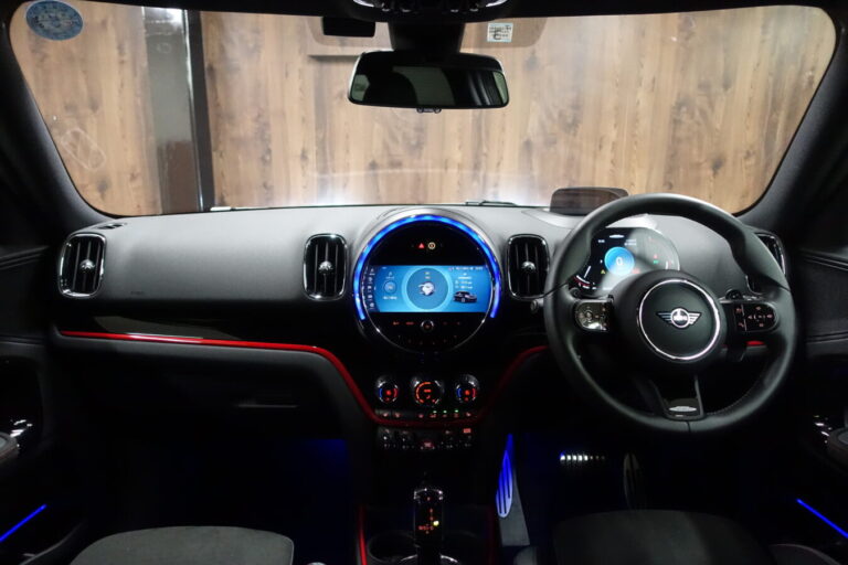 【MINI JCW】F60 ムーンウォークグレー|MINI GARAGE PARADOX