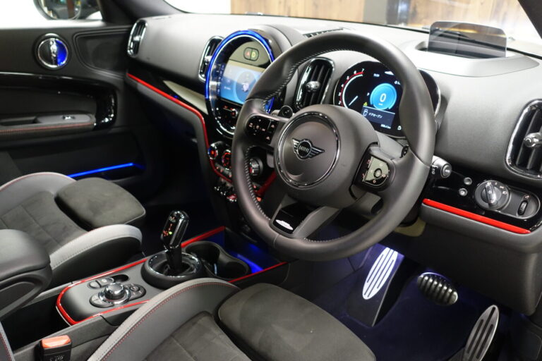 【MINI JCW】F60 ムーンウォークグレー|MINI GARAGE PARADOX