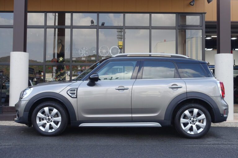 【MINI COOPER D】F60 メルティングシルバー|MINI GARAGE PARADOX