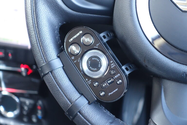 【MNI COOPER S】R55 ボンドストリート|MINI GARAGE PARADOX