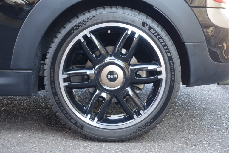 【MNI COOPER S】R55 ボンドストリート|MINI GARAGE PARADOX