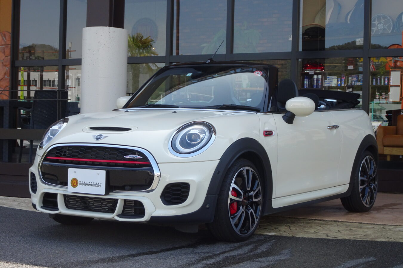 【MINI JCW】F57 ペッパーホワイト | MINI GARAGE PARADOX