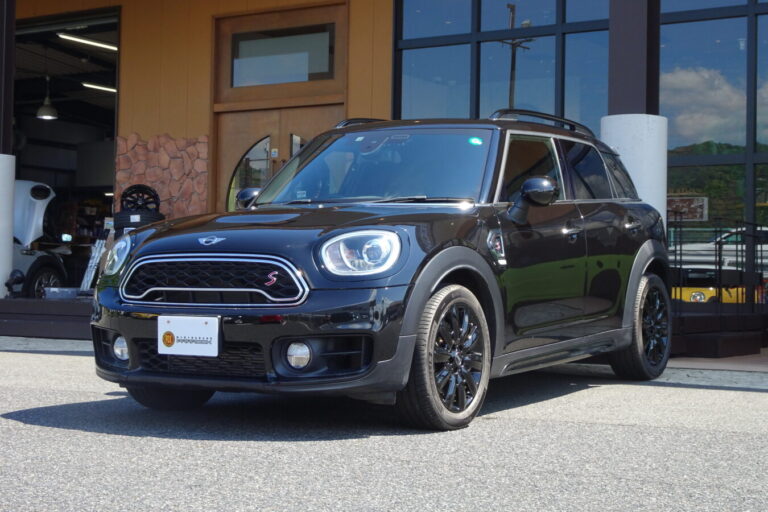 【MINI COOPER S】F60 ブラックヒース | MINI GARAGE PARADOX