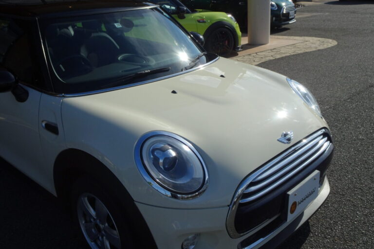 【MINI COOPER】F56 ペッパーホワイト | MINI GARAGE PARADOX