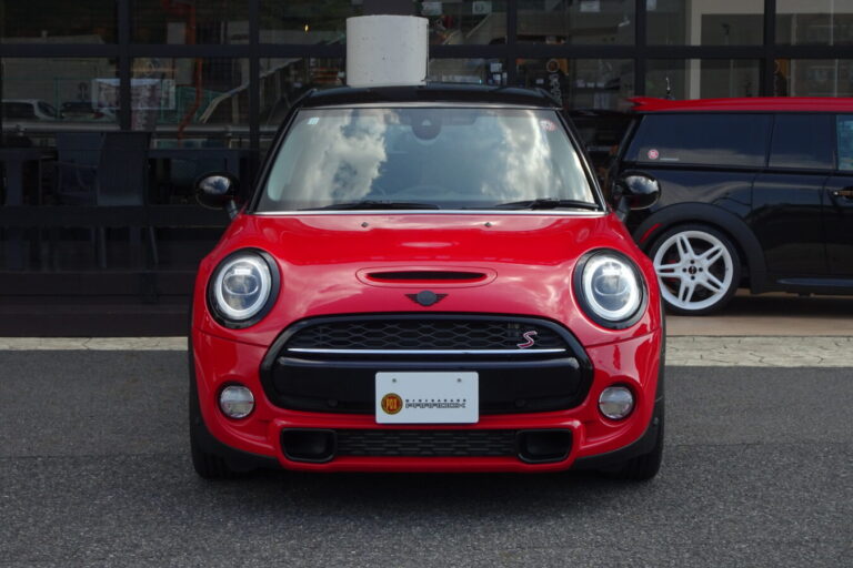 【MINI COOPER S】F55 チリレッド | MINI GARAGE PARADOX