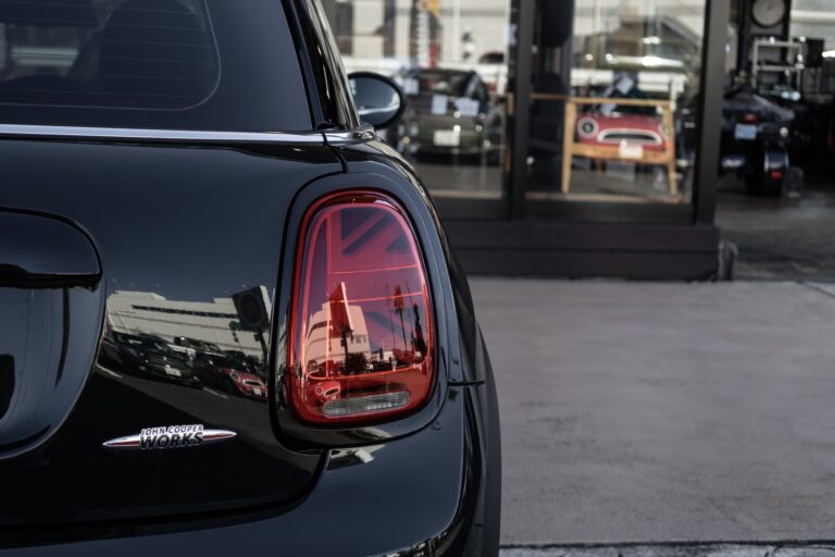 【MINI JCW Lci2】F56 レベルグリーン | MINI GARAGE PARADOX