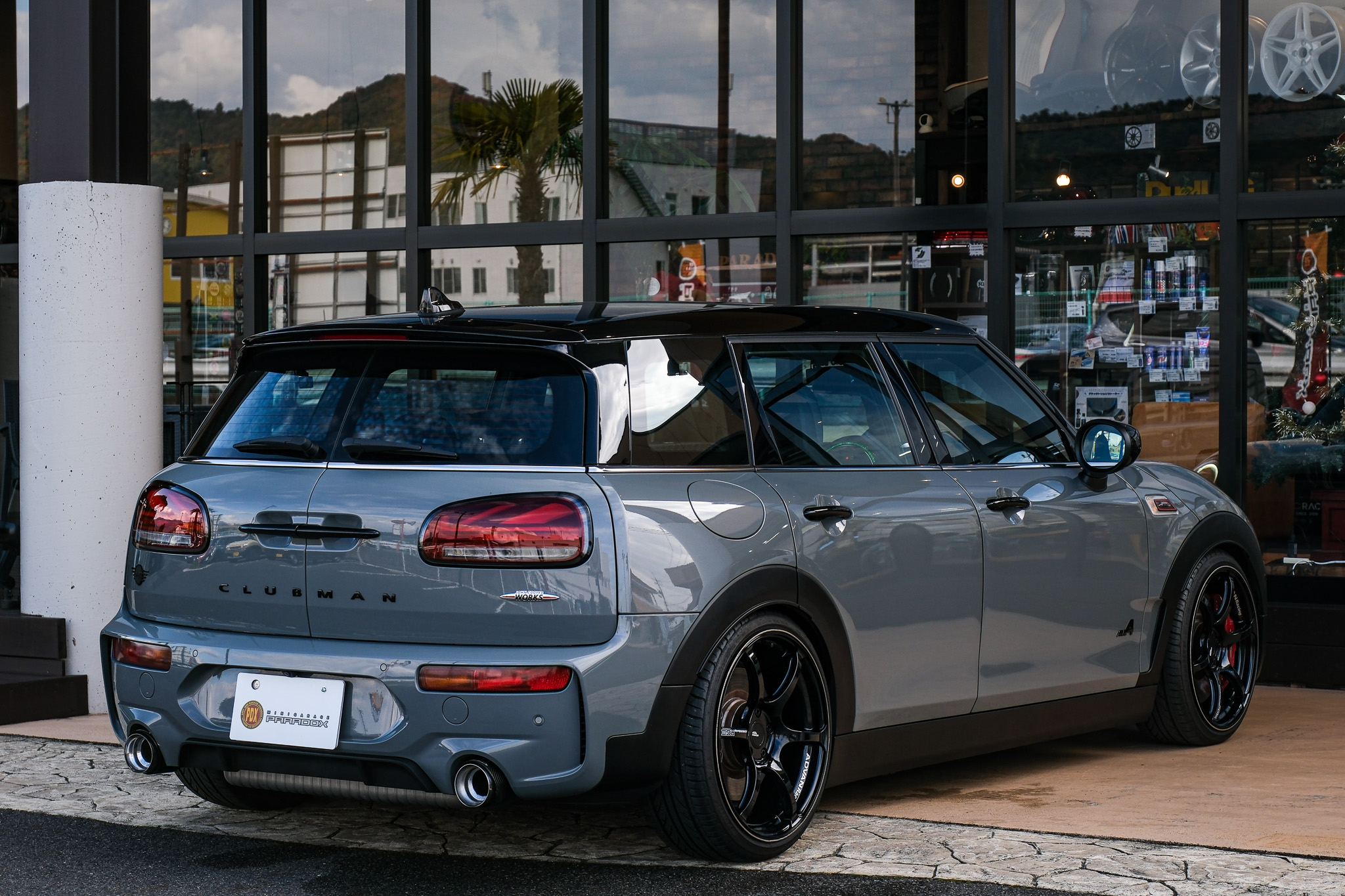【MINI JCW Lci】F54 ムーンウォークグレー | MINI GARAGE PARADOX