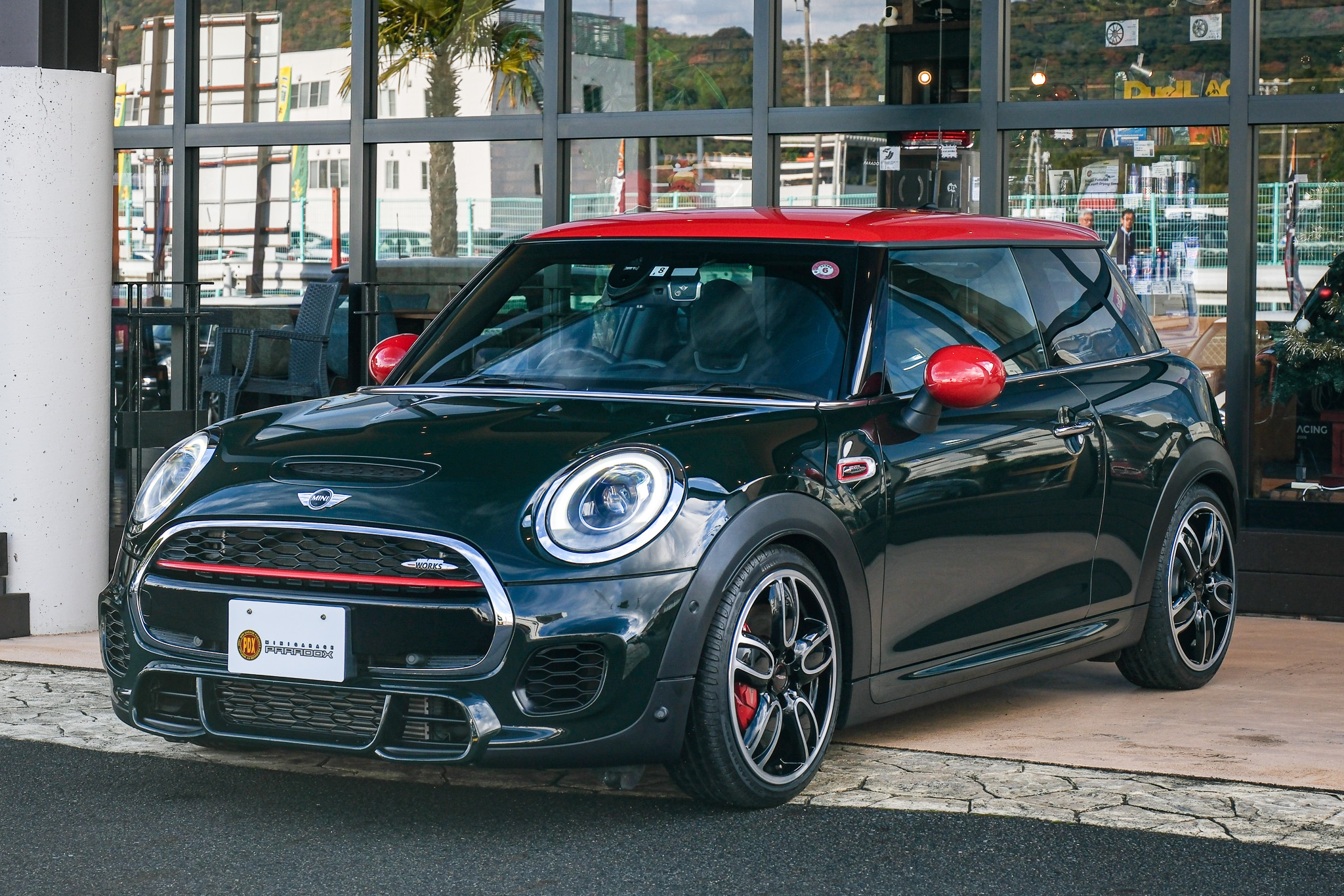 【MINI JCW MT】F56 レベルグリーン | MINI GARAGE PARADOX