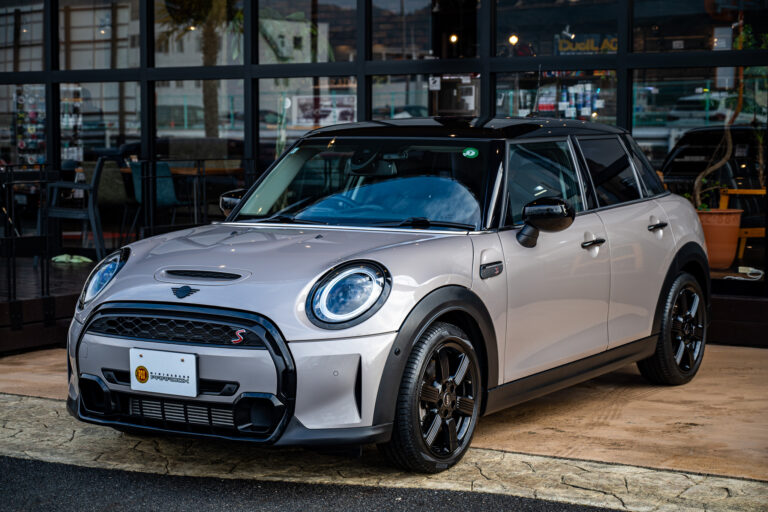 【MINI COOPER S】F55 ルーフトップグレー | MINI GARAGE PARADOX