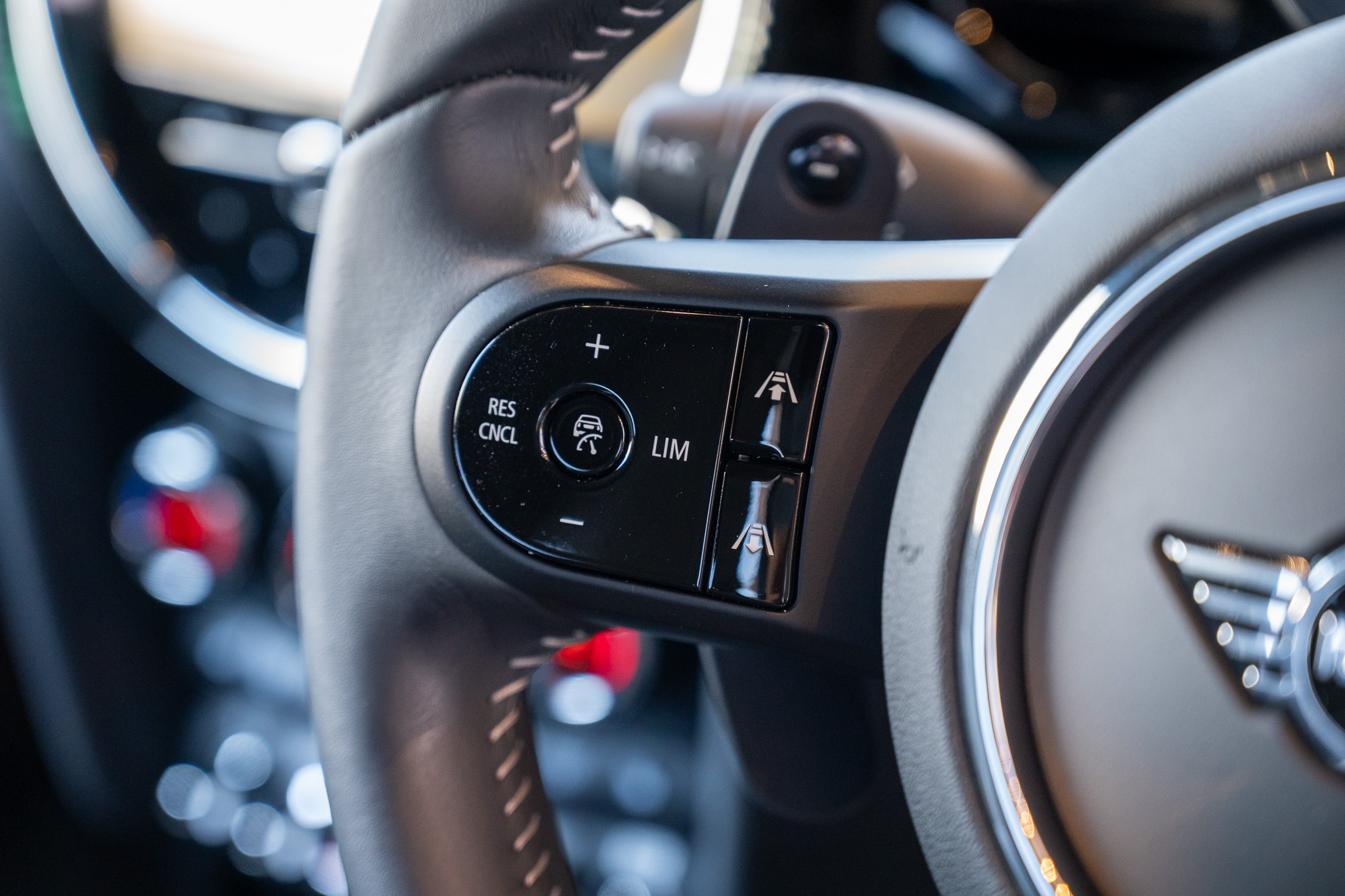 【MINI JCW】F56 Lci2 レベルグリーン | MINI GARAGE PARADOX